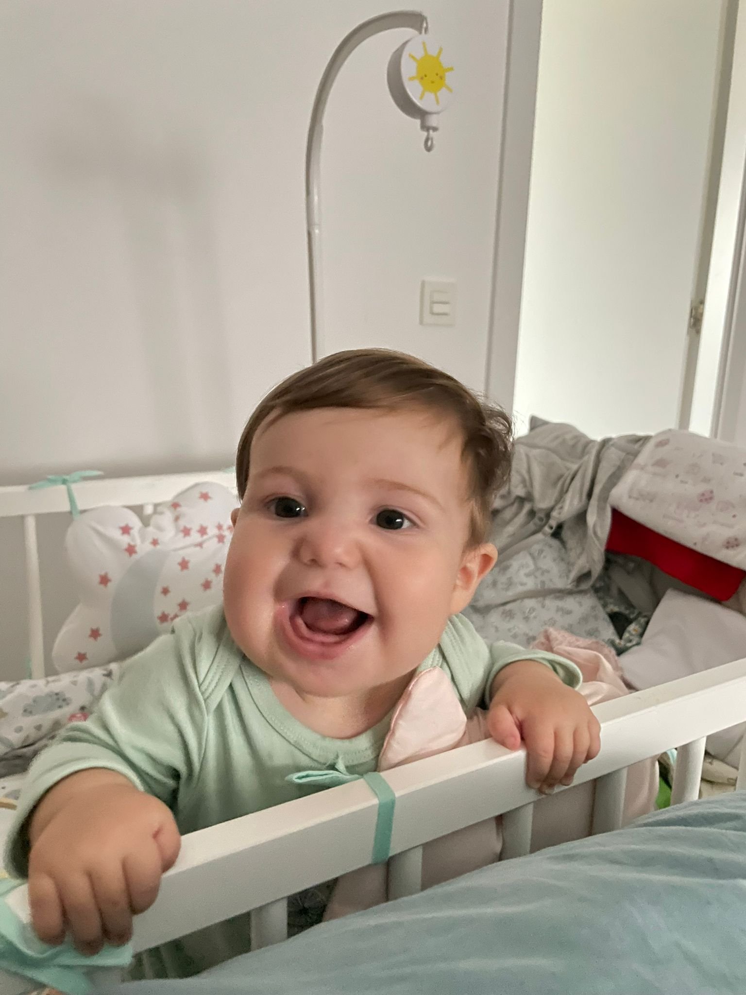 LA CARIES DEL BIBERÓN | Dentesia – Clínica dental en Valladolid